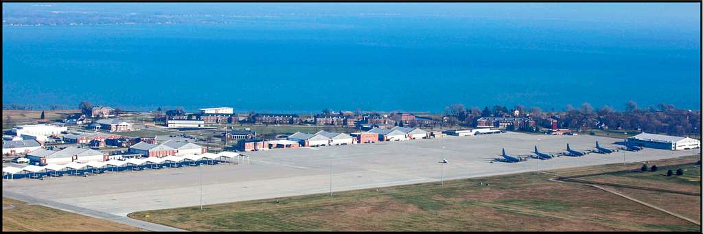 Selfridge Eyes Federal Funds to Clear Path for Fighters